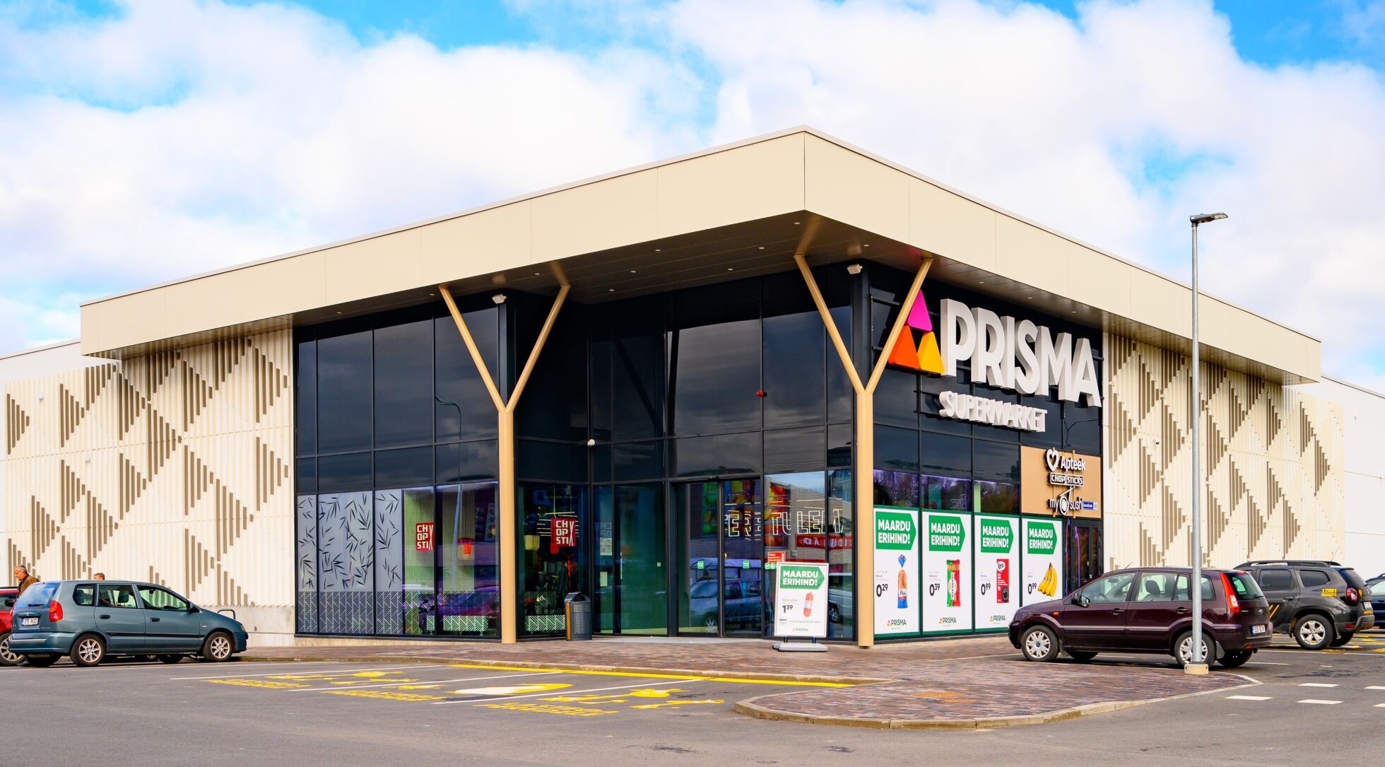 Forus helped the first supermarkets in the Baltics obtain LEED ...